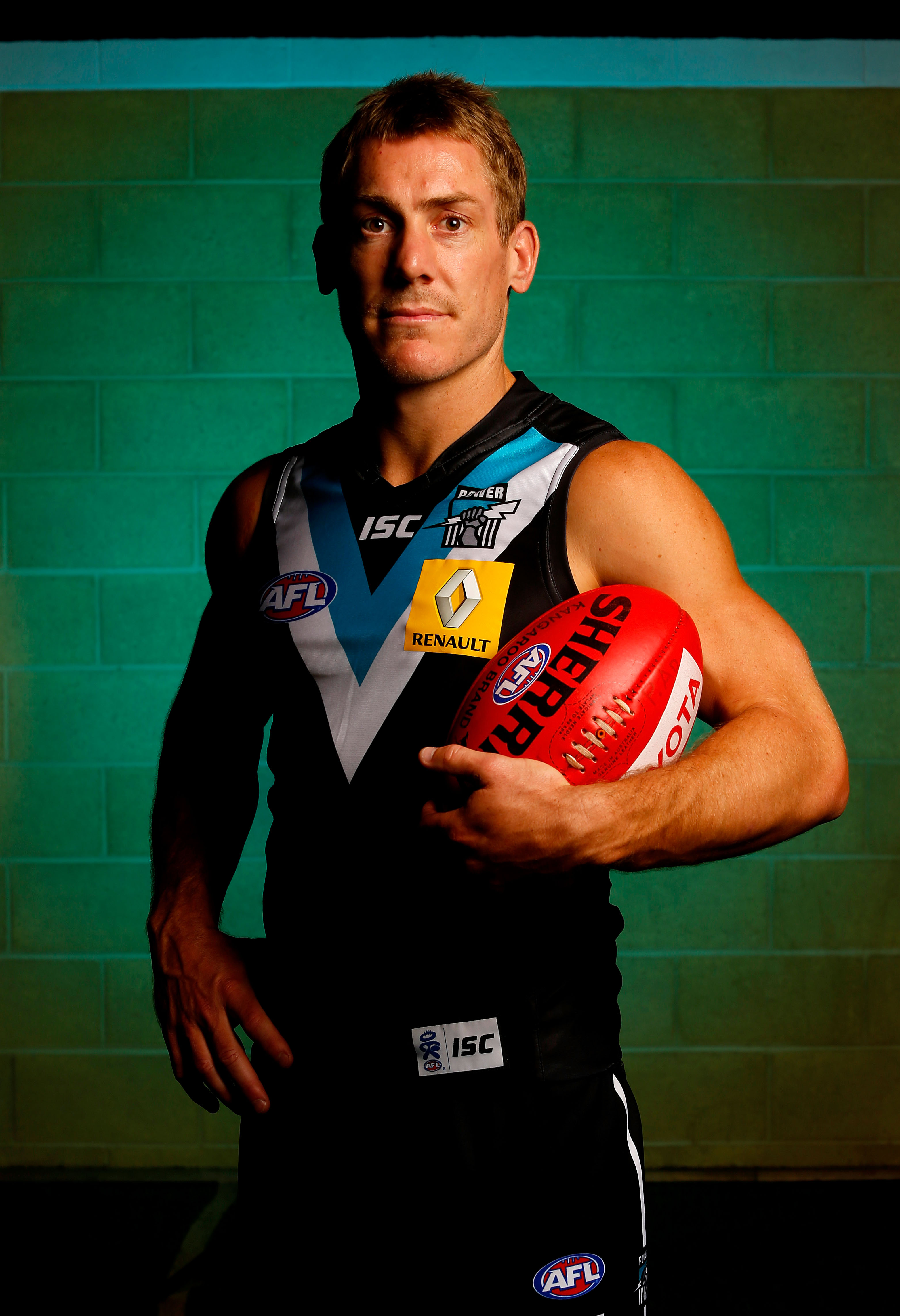 Brett Ebert announces retirement