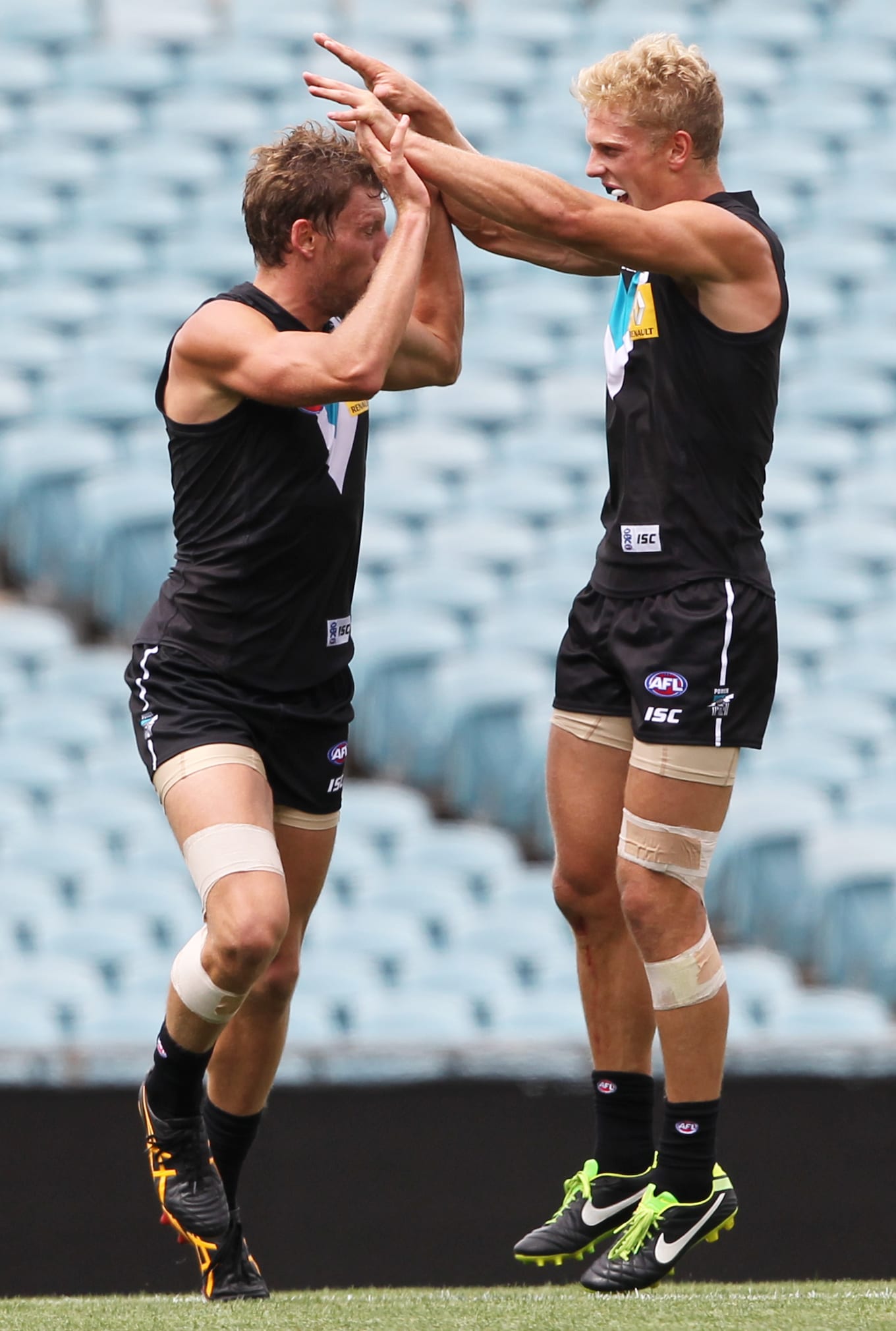 Scores: Power v Swans