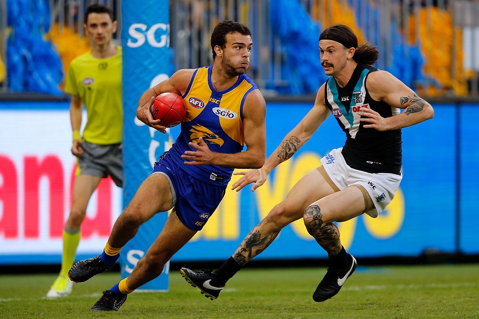Jasper Pittard in for his second game of the season