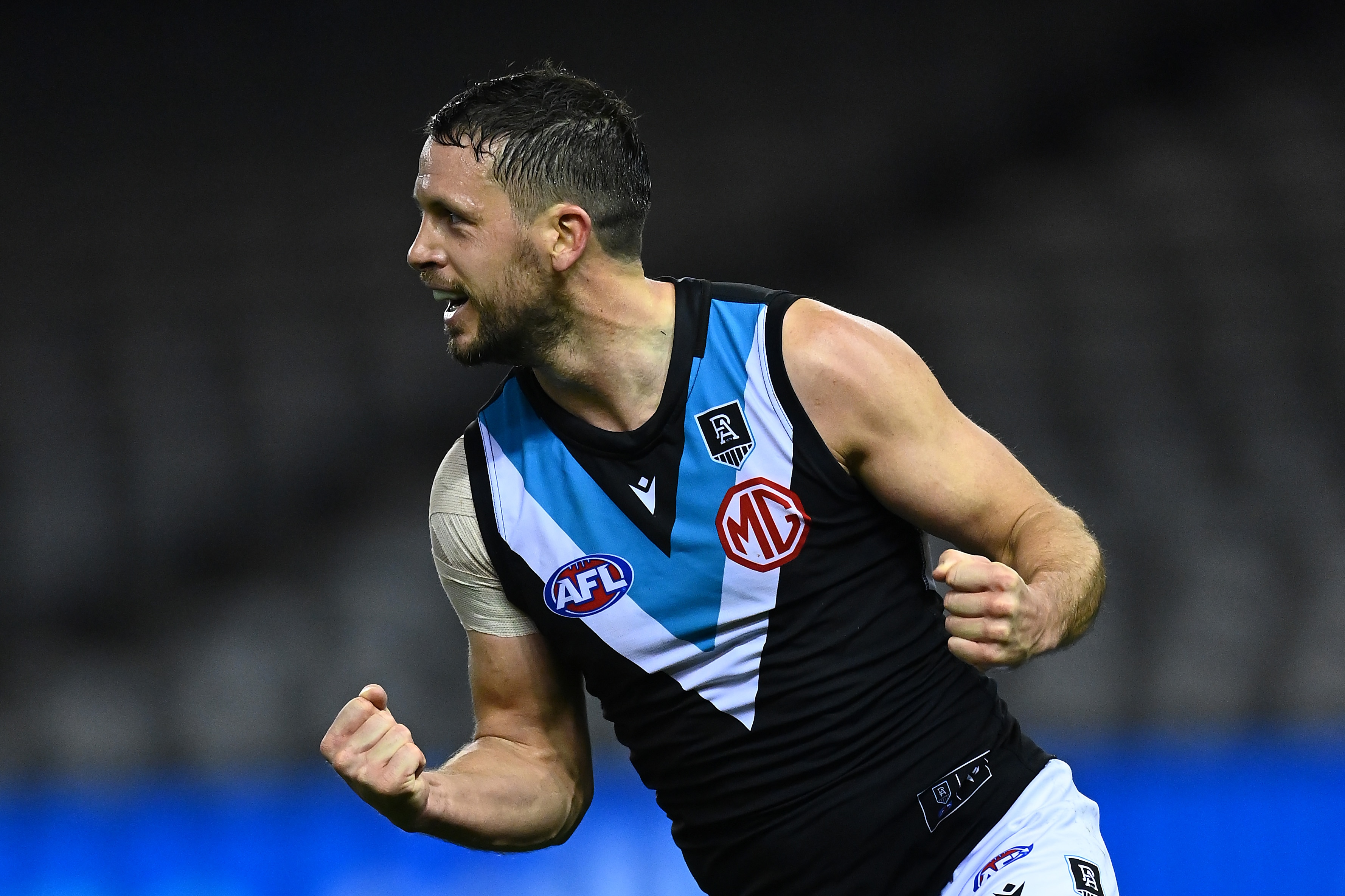 Boak finishes runner-up for Tom Hafey Variety Heart of Football Award