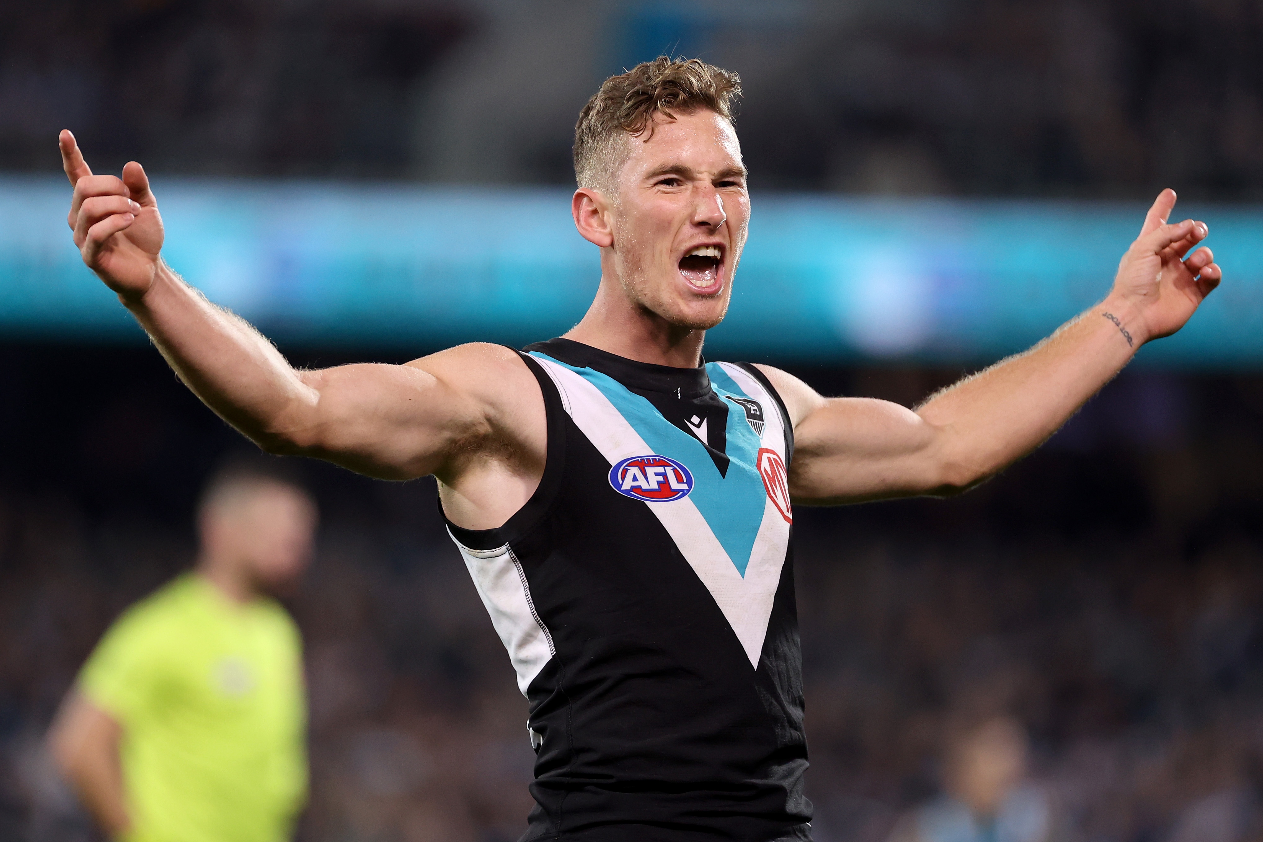 Farrell thankful to sign on as knee rehab progresses well