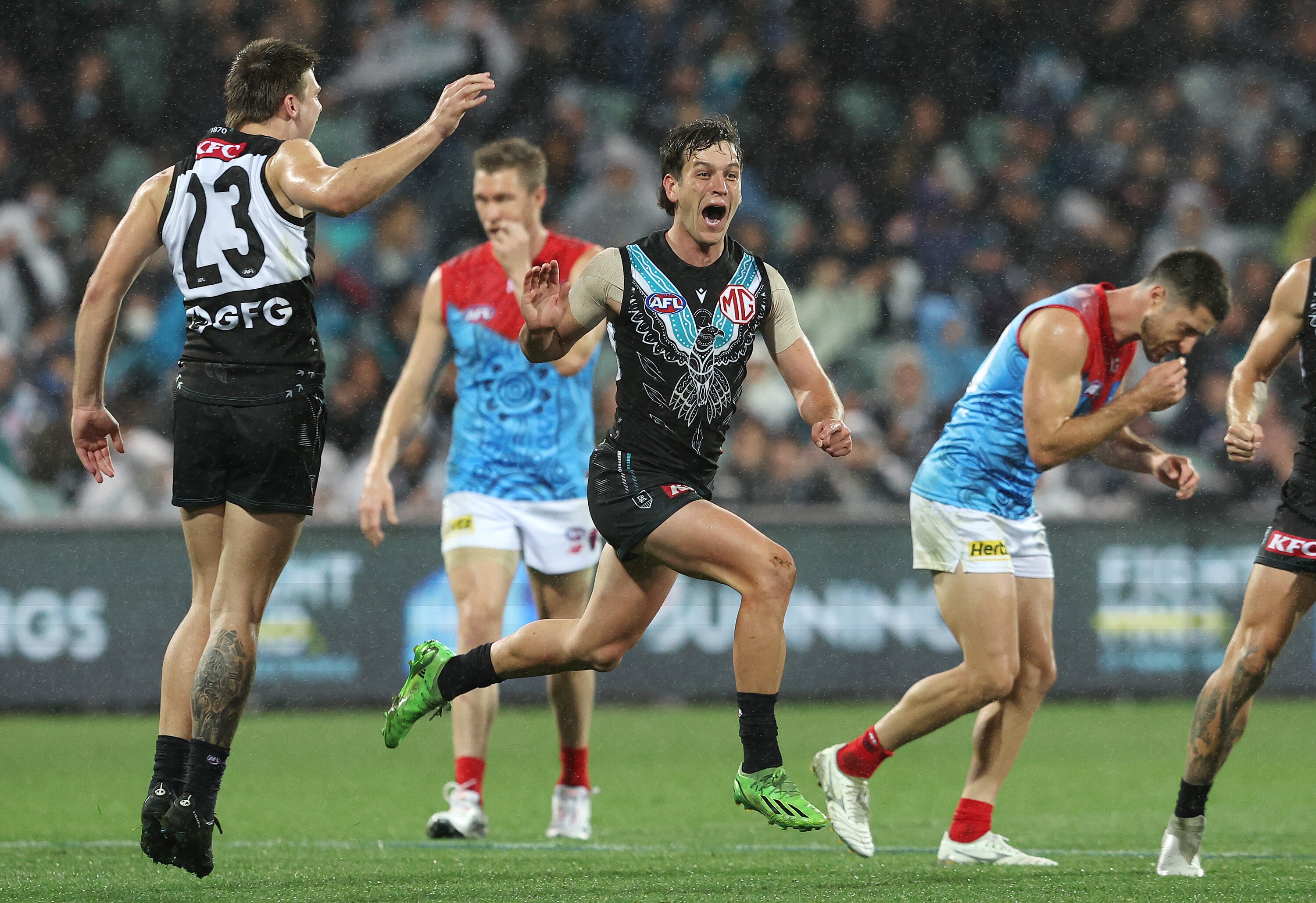 Zak Butters receives Sir Doug Nicholls Round MG MVP nod