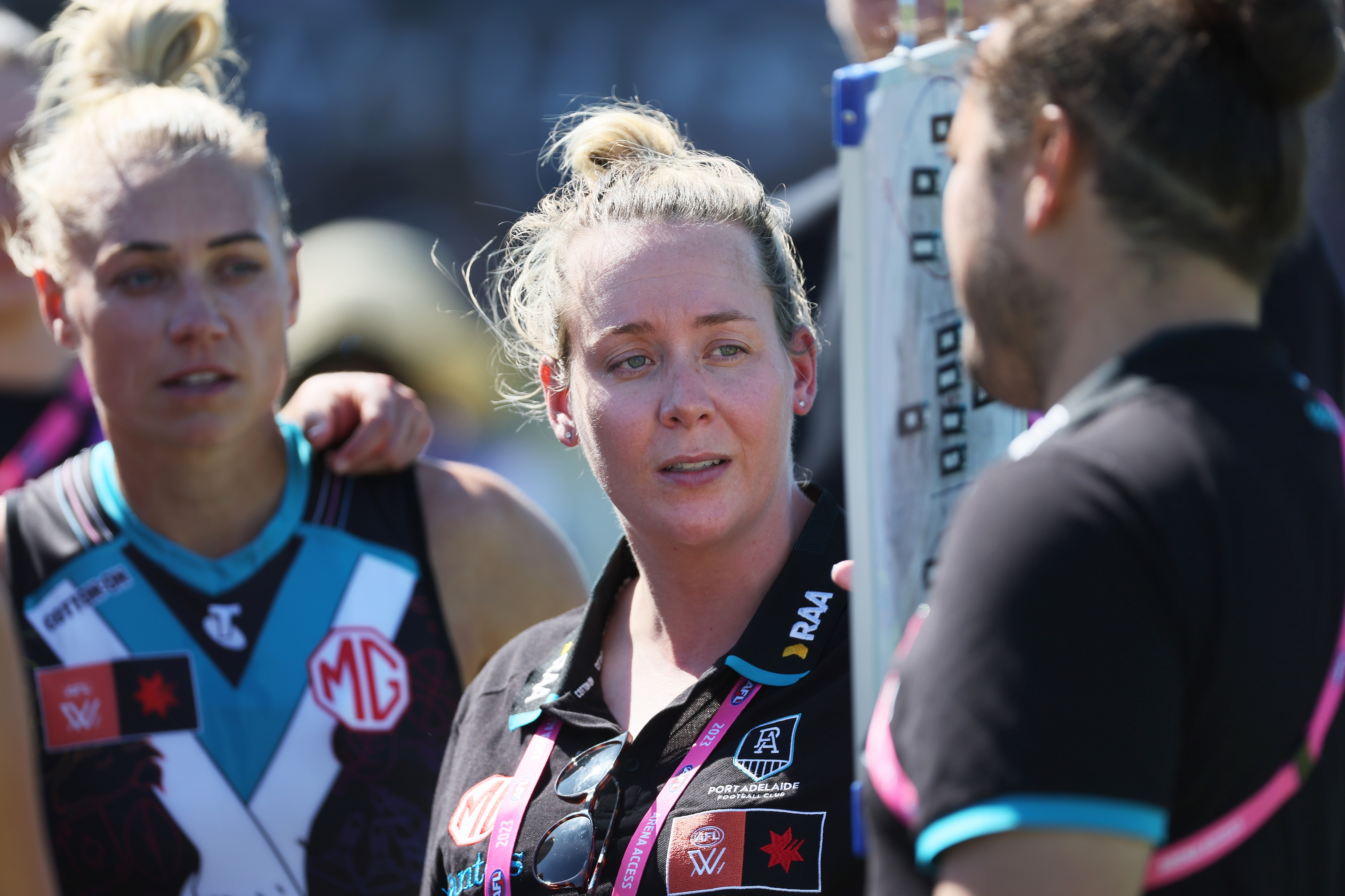 Arnell praises team belief and Phillips’ legacy