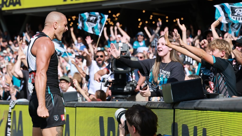 Powell-Pepper’s pocket stunner brings the noise