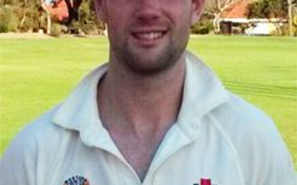 Matthew Broadbent goes the tonk with unbeaten 82 against East Torrens
