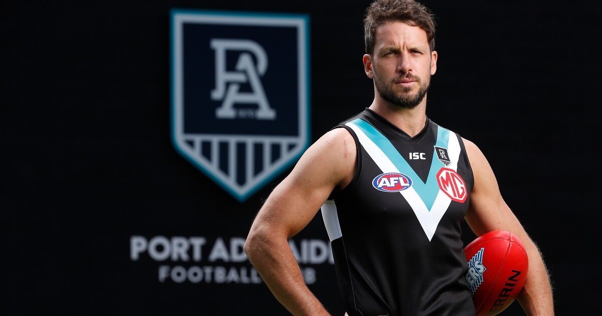 Boak agrees to a two-year contract extension