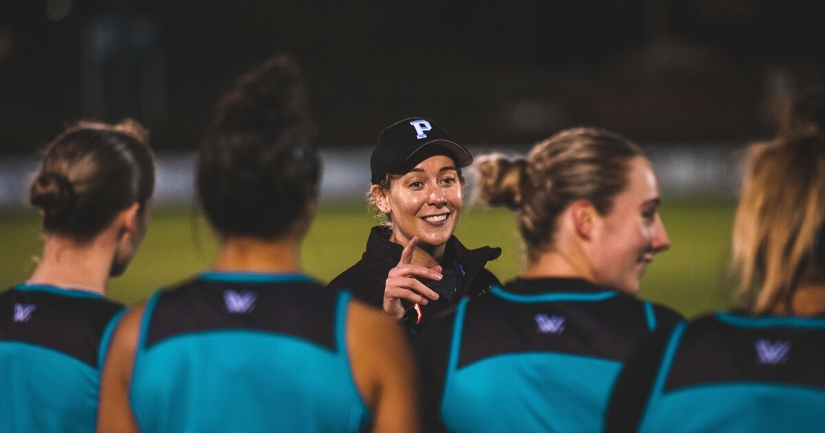 Family ties and faithful fans powering Port's first AFLW season