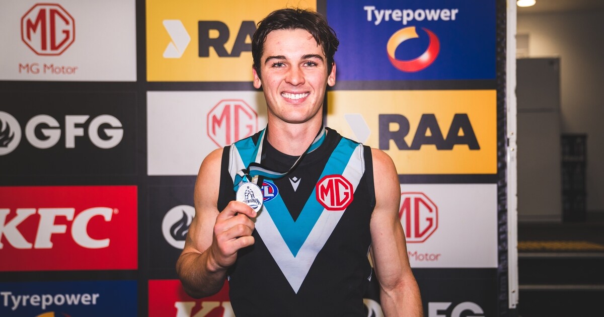 Rozee claims Showdown LII medal