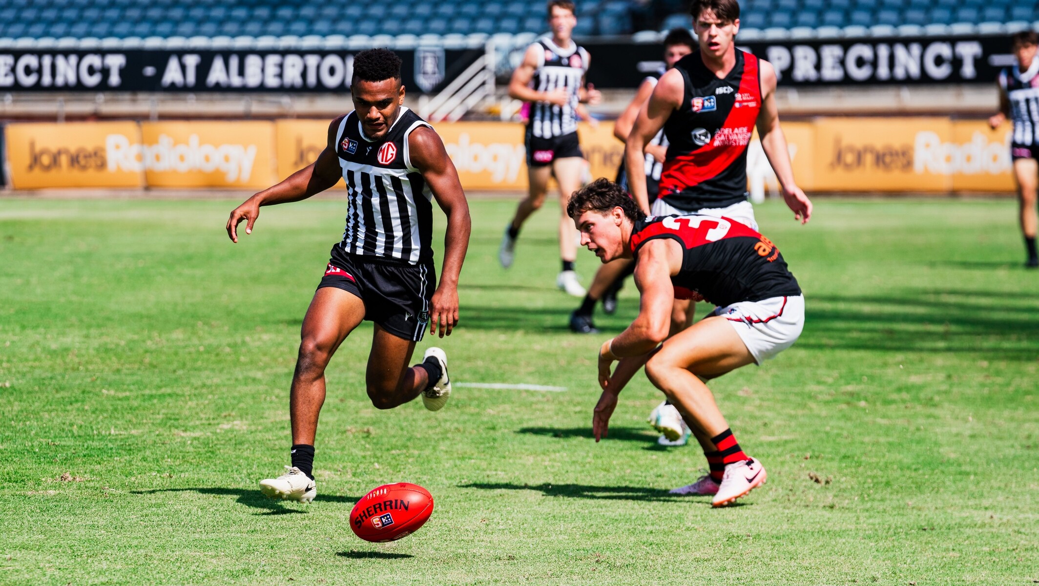 Player Watch - Cat B Rookie (2024) - Benny Barrett | Page 4 | BigFooty ...